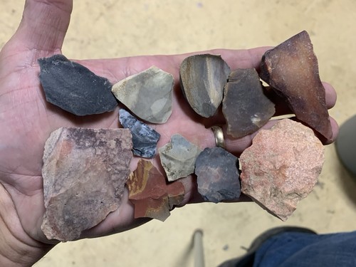 Flint knapping arrowheads Flakes spalls Arrowhead Burlington Flint Ridge rocks | eBay
