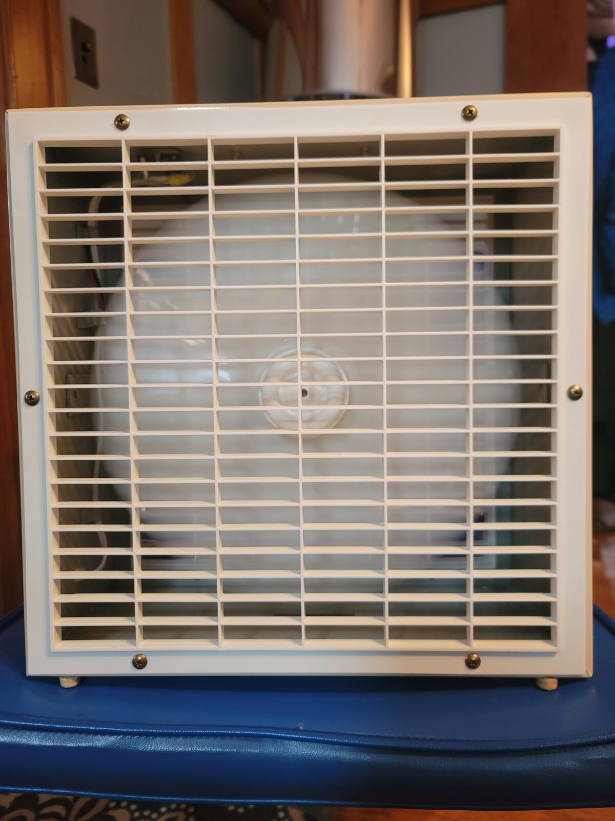 Vintage 12 In Lakewood 2 Speed Portable Powder Pink Box Fan MCM New In ...