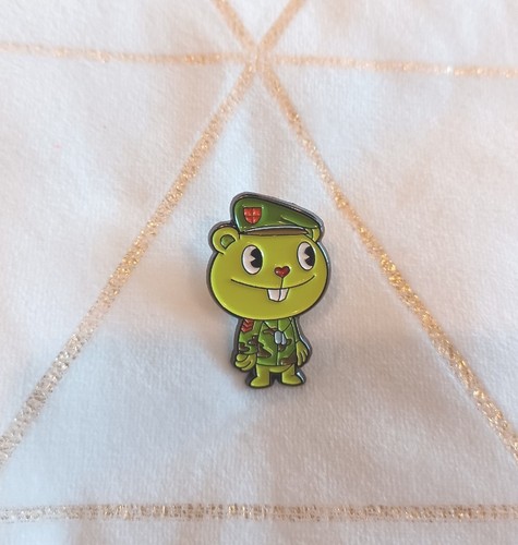 "Happy Tree Friends"Flippy The Green Beret Bear. MTV Mondo "Brand New ...