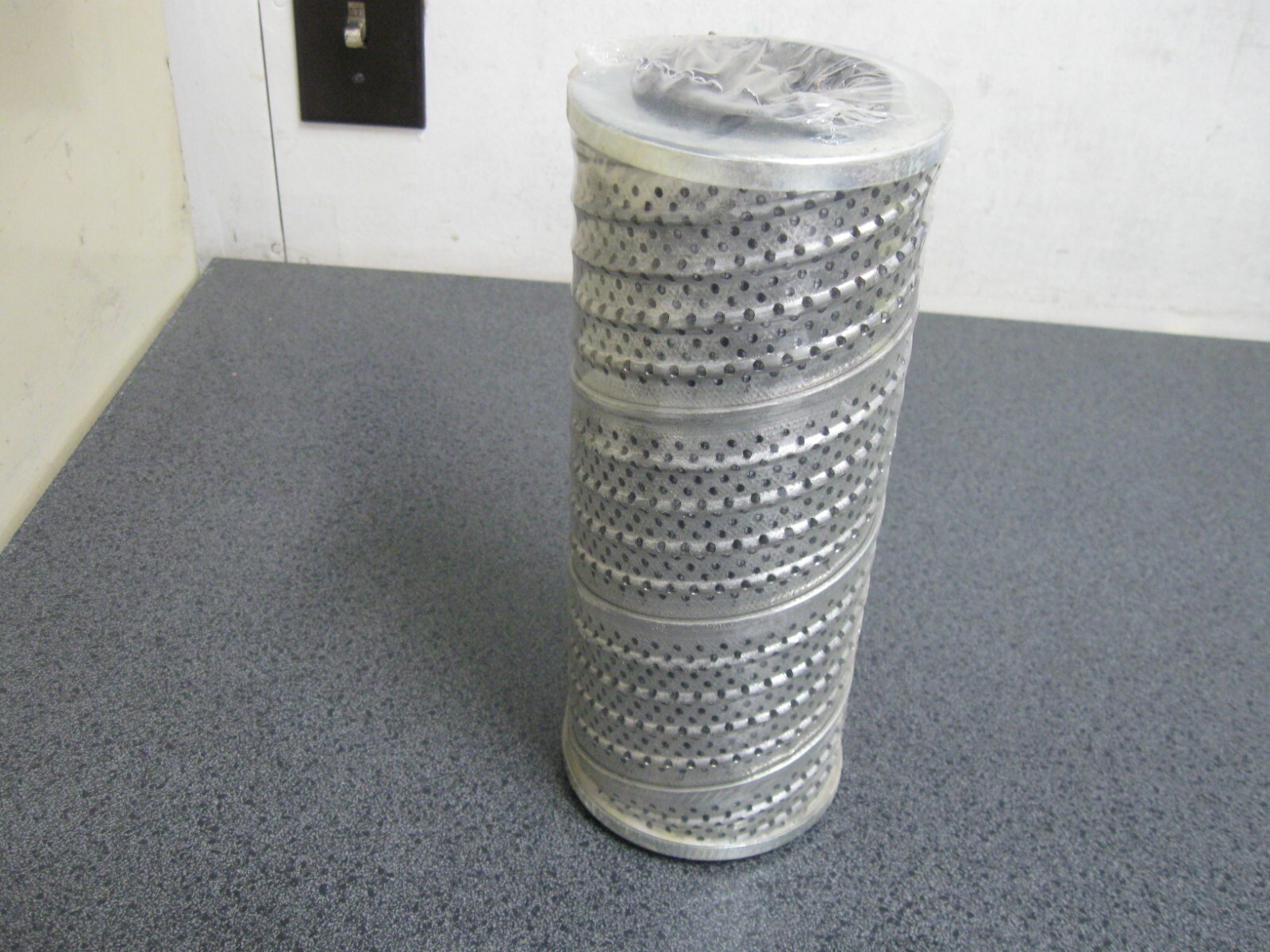 FLEETGUARD FF124 - Fuel filter cross reference