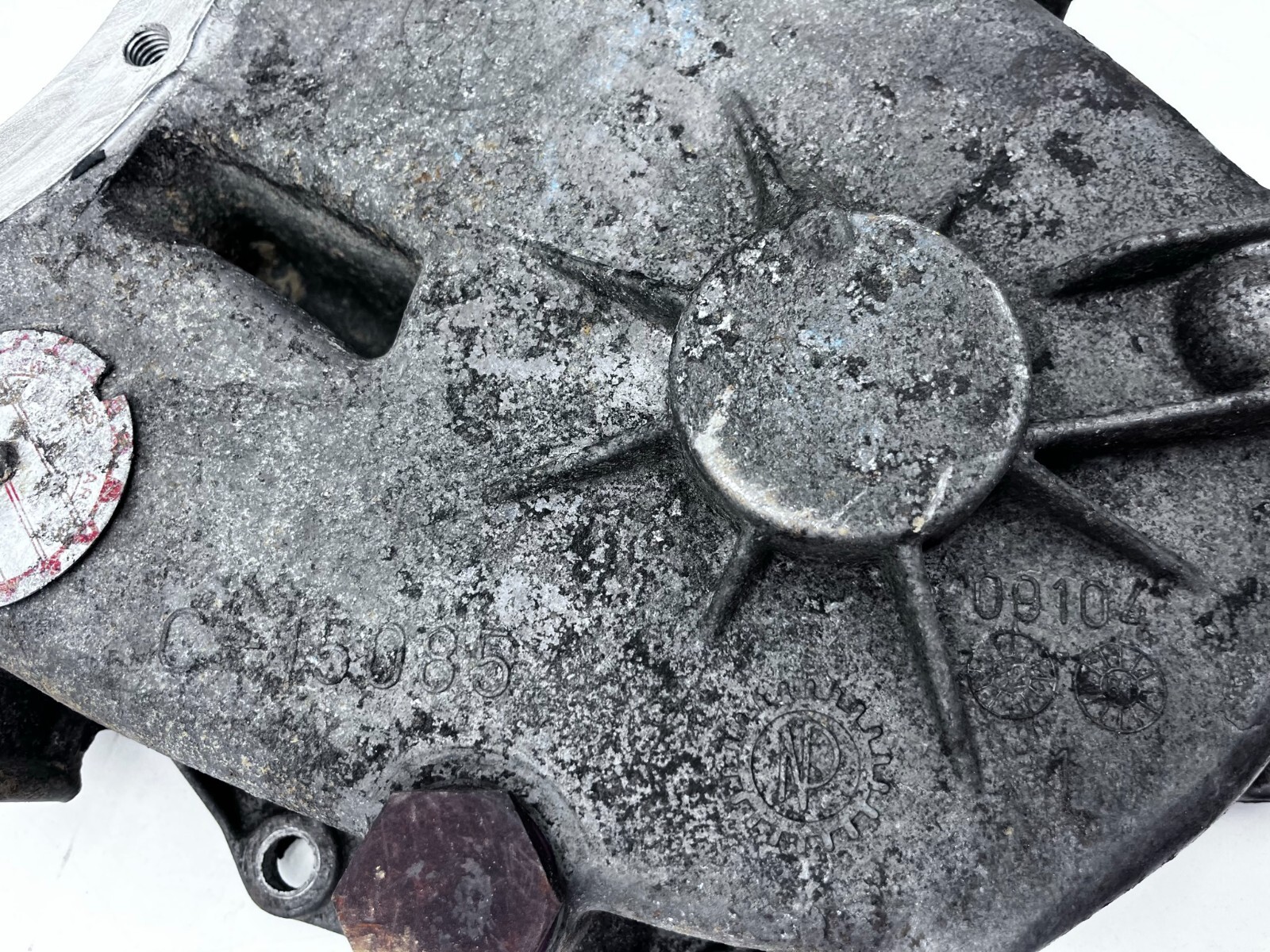 Chevy Chevrolet 208 Transfer Case Rear Case Half C - 15085 for sale ...