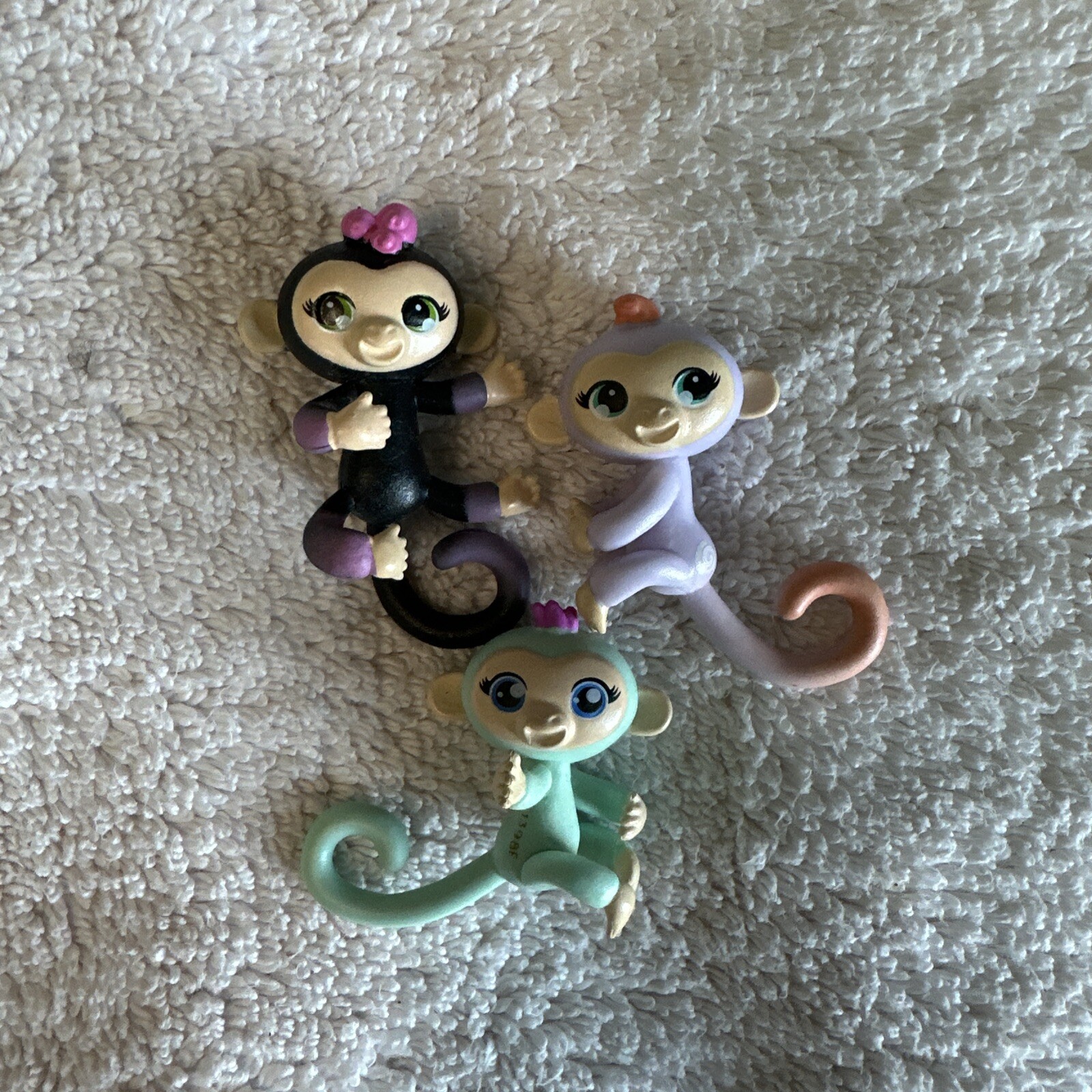 Fingerling mini monkey X3 figure pvc toy by WOWWEE preowned pencil ...