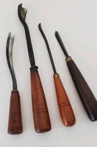 4 VINTAGE BUCK BROTHERS WOOD HANDLE CHISELS Bent Spoon, Gouge, V Gouge ...