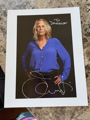 Jamie Lee Curtis Autograph from Halloween! My Hand in Yours charity ...