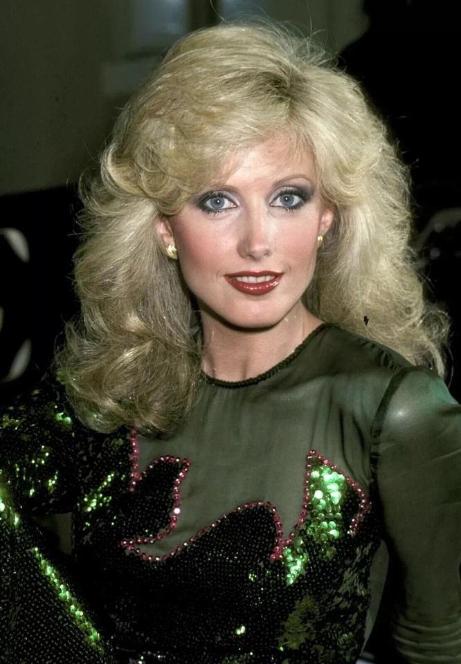 Morgan Fairchild Posing In Colorfull Dress 8x10 PRINT PHOTO | eBay
