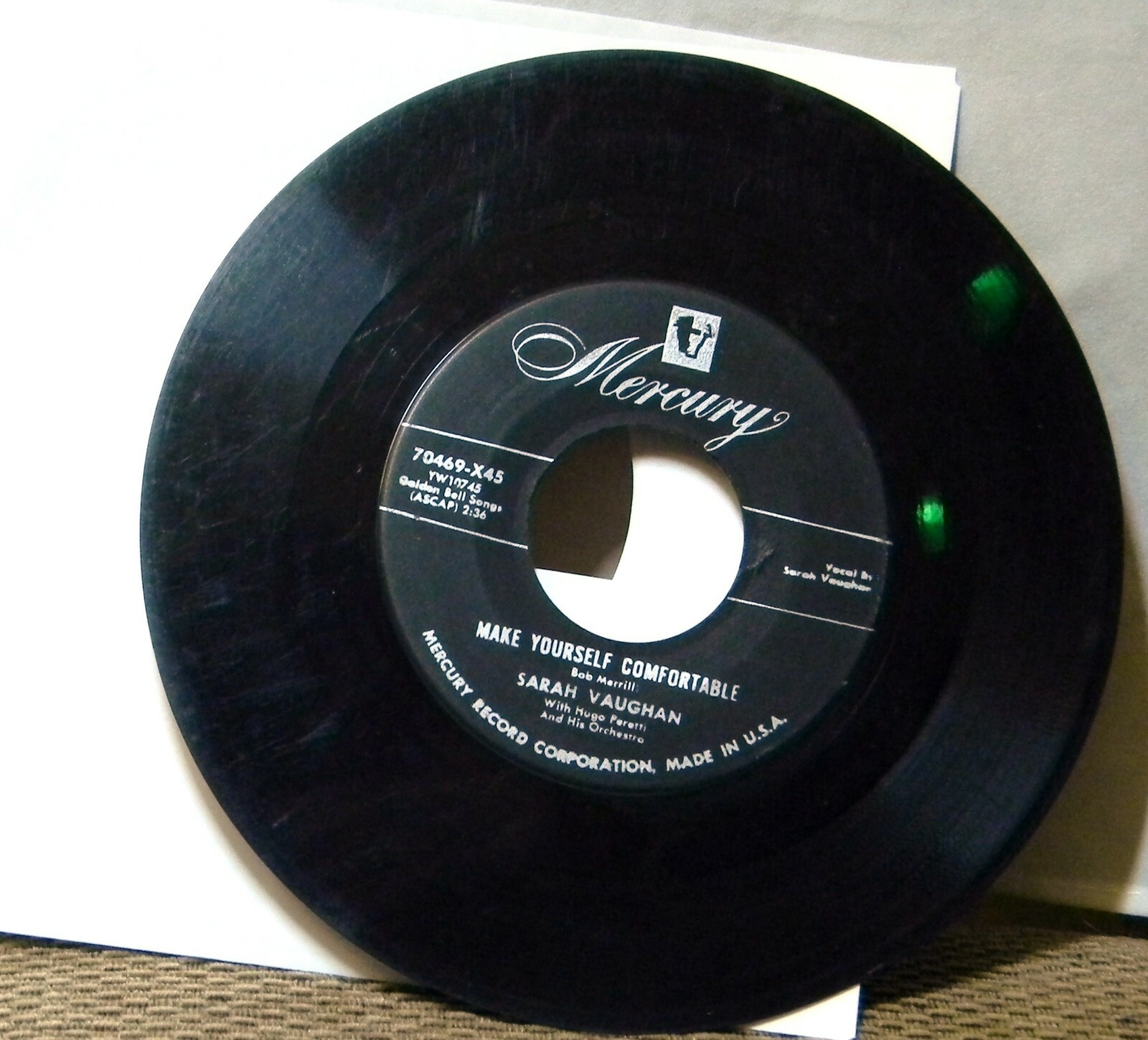 SARAH VAUGHAN IDLE GOSSIP / MAKE YOURSELF COMFORTABLE 45 RPM RECORD 029 ...