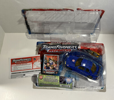 2002 Hasbro Transformers Armada Sideswipe w/ Nightbeat Card and Bubble ...