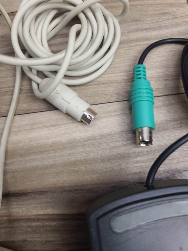 Lot of 4 Genuine Vintage Mechanical Wired PS/2 Wheel Mouse MICROSOFT ...