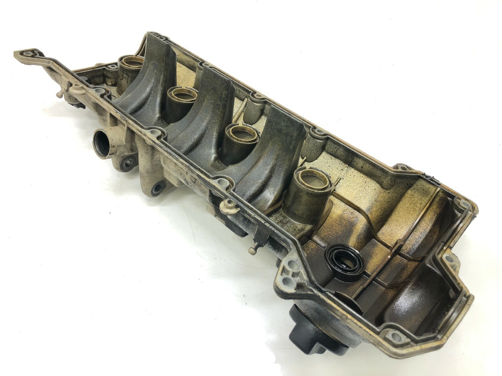 2011-2018 PORSCHE CAYENNE S 4.8L V8 RIGHT VALVE COVER OEM. | eBay