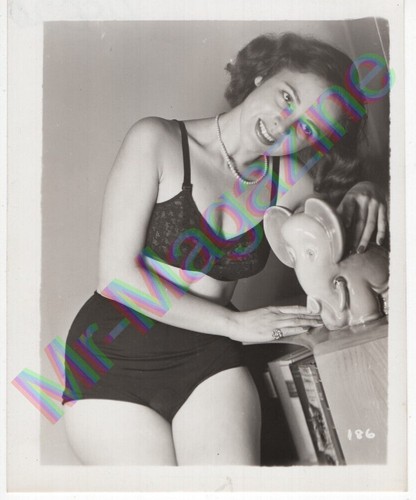 Vintage B&W Risque Pinup 4" x 5" Sexy Brunette Cheesecake BS13 | eBay