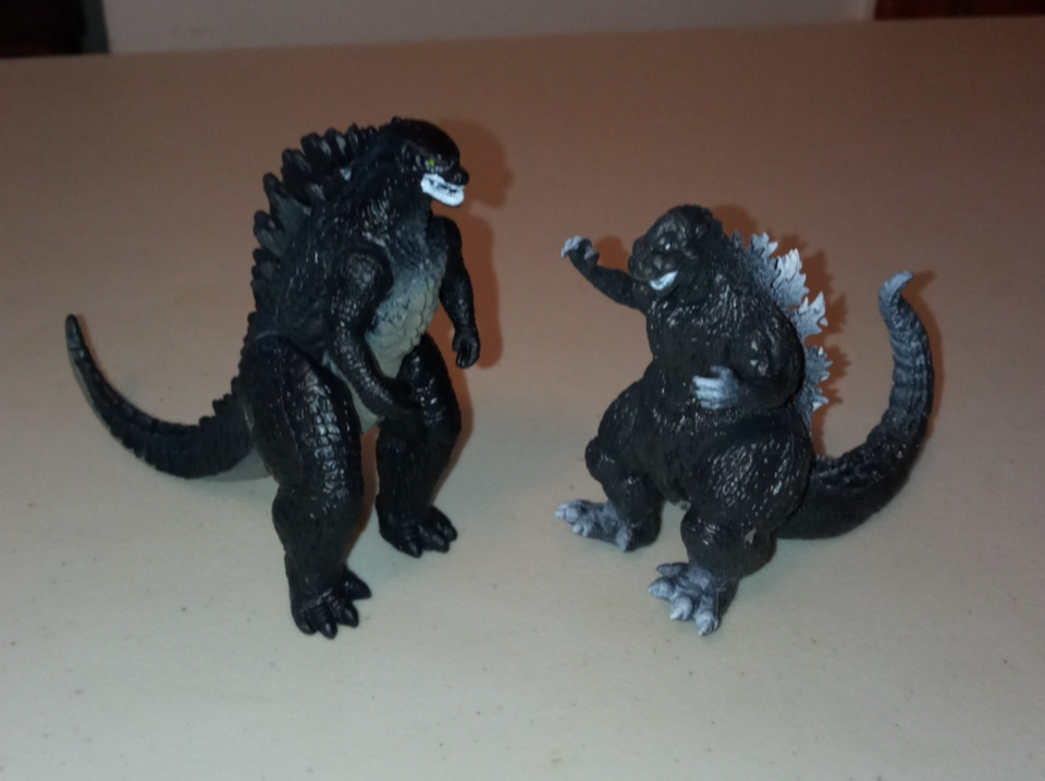 Godzilla mini figures, 11 in total, Unbranded | eBay