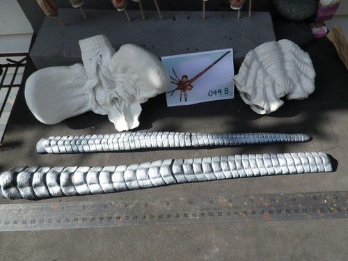 alien face hugger 36" vinyl kit trimmed legs nails cleaned and ready to ...