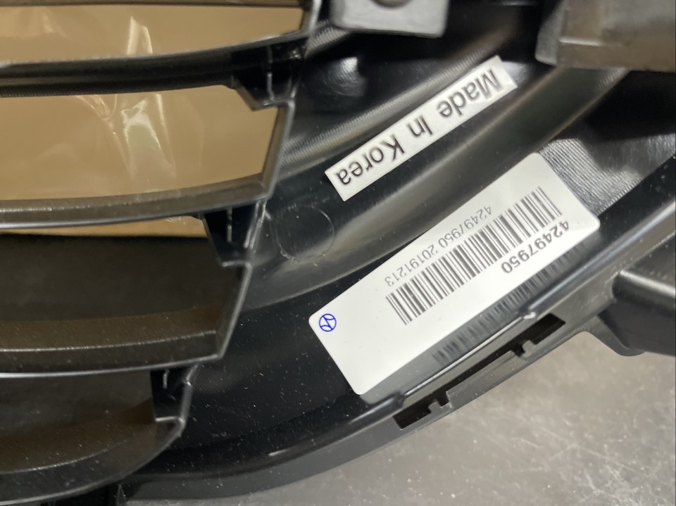 2017-2019 Chevrolet Bolt EV Lower Grille w/ Surround View Black OEM NEW ...