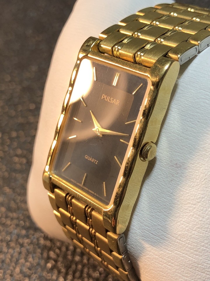 Vintage Pulsar By Seiko Men’s Rectangle Tank Watch Stainless Gold Tone ...