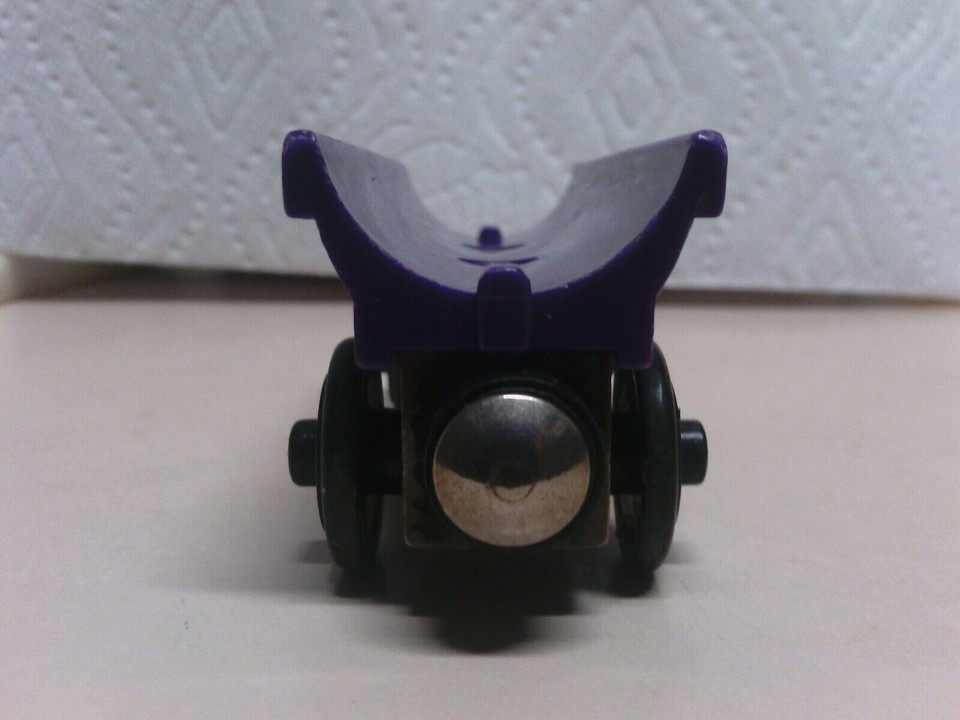Thomas and Friends Wooden Railway Purple Barrel Car 2001 (No Barrels ...