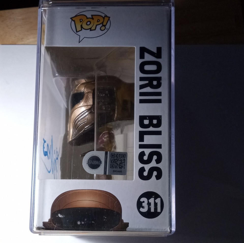 Funko Pop! Vinyl Star Wars Zorii Bliss #311 Autographed Bobblehead | eBay