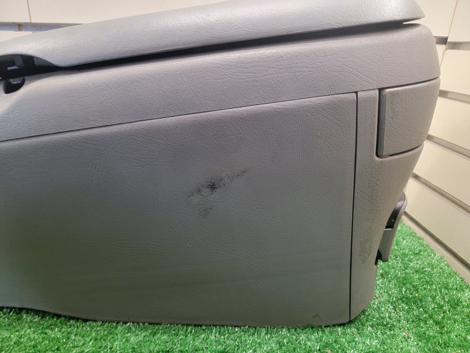 1995-1999 Chevy Silverado GMC C/K Yukon Center Front Floor Console ...