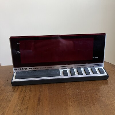 Vintage Red Spartus Electronic Digital Alarm Clock Model 1150 Battery ...