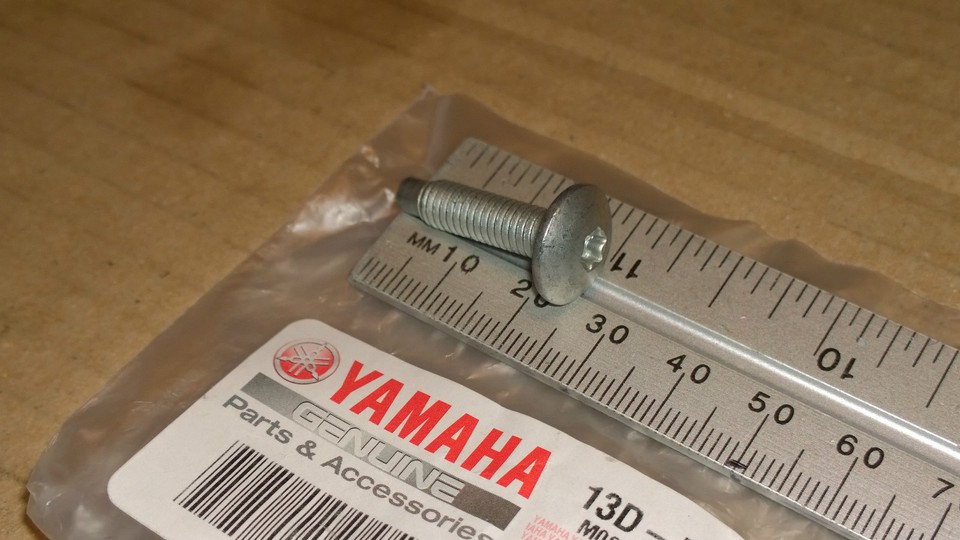07-08 XT125 X/R Yamaha New Genuine Torx Head 6x23 Screw Bolt P/No. 13D ...