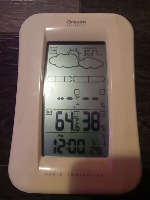 Oregon Scientific Radio Controlled Clock RMR683HGA | eBay