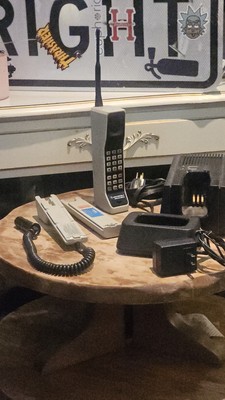 VINTAGE CELL PHONE MOTOROLA 1980's Brick Phone OG | eBay