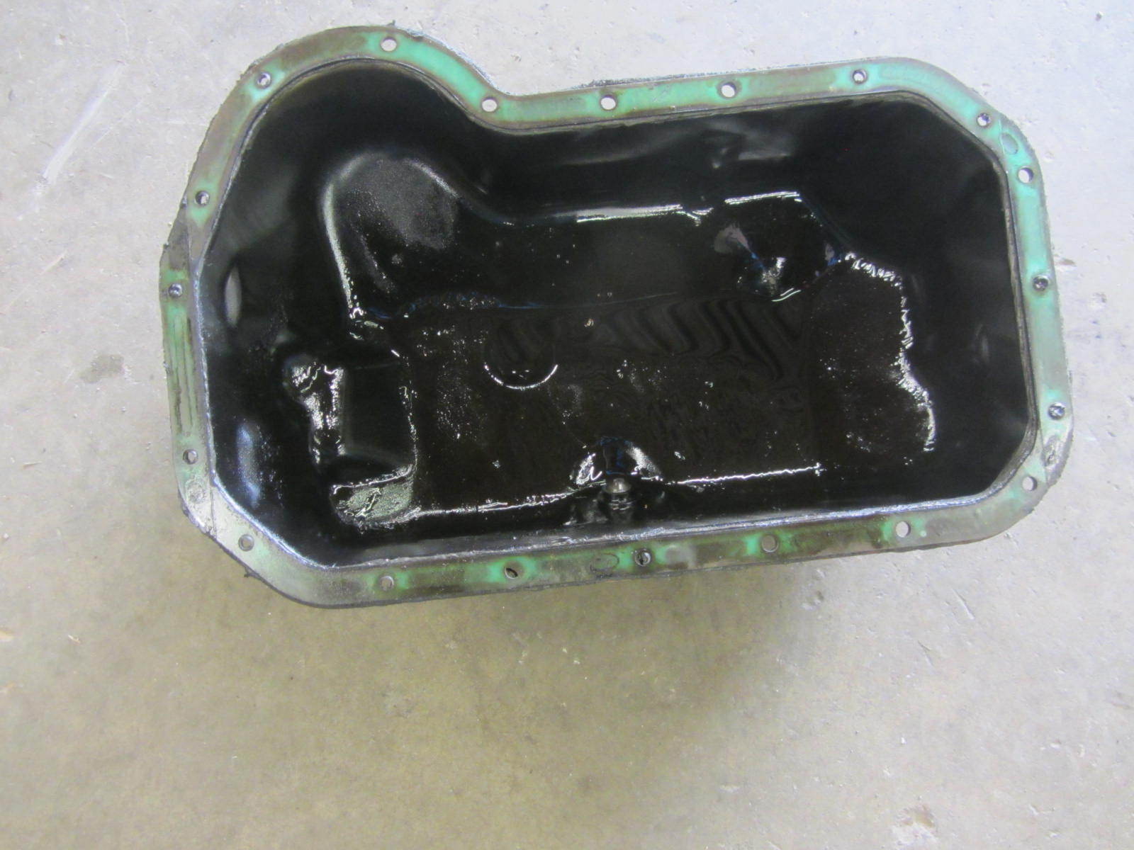 87-93 Volkswagen Cabrio Jetta 1.8L MK2 OEM Oil Pan 051103601 r44 | eBay