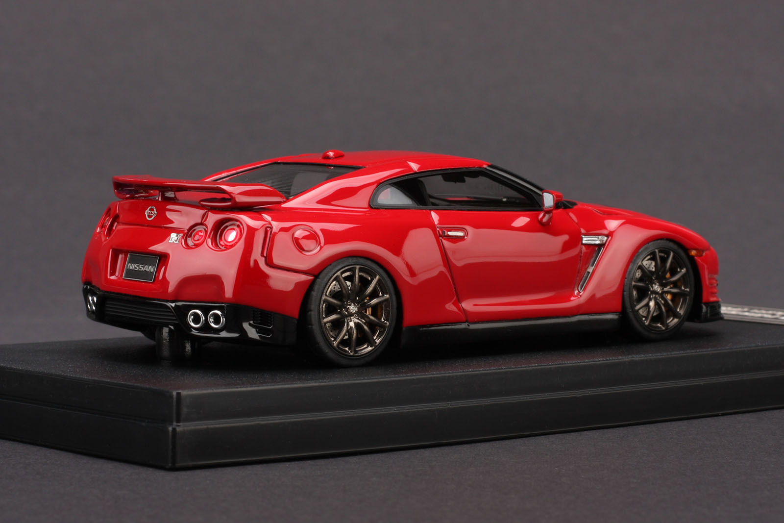Nissan R35 GT-R Premium - Solid Red -- HPI 1/43 #8320 | eBay