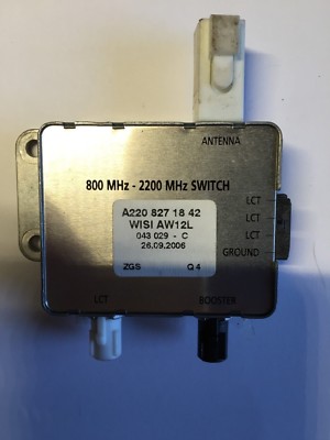 Mercedes-Benz W211 E-Klasse Antennenweiche Telefon A2208271842 | eBay.de