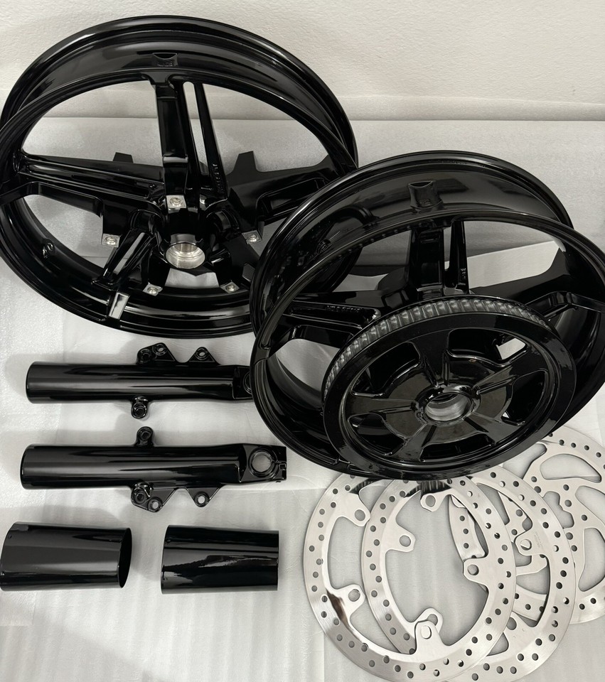 Harley NEW 2024 FLTRK Road Glide rims CUSTOM Black OEM Touring Wheels ...