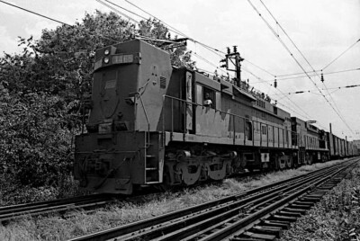 Penn Central Freight Train led by former PRR E44 locomotive 4465 in 1977 5 x 7 | eBay