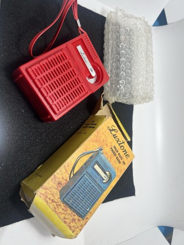 Classic Mod Bright Ruby Red Luxtone Transistor Radio With Box Wow!!! | eBay