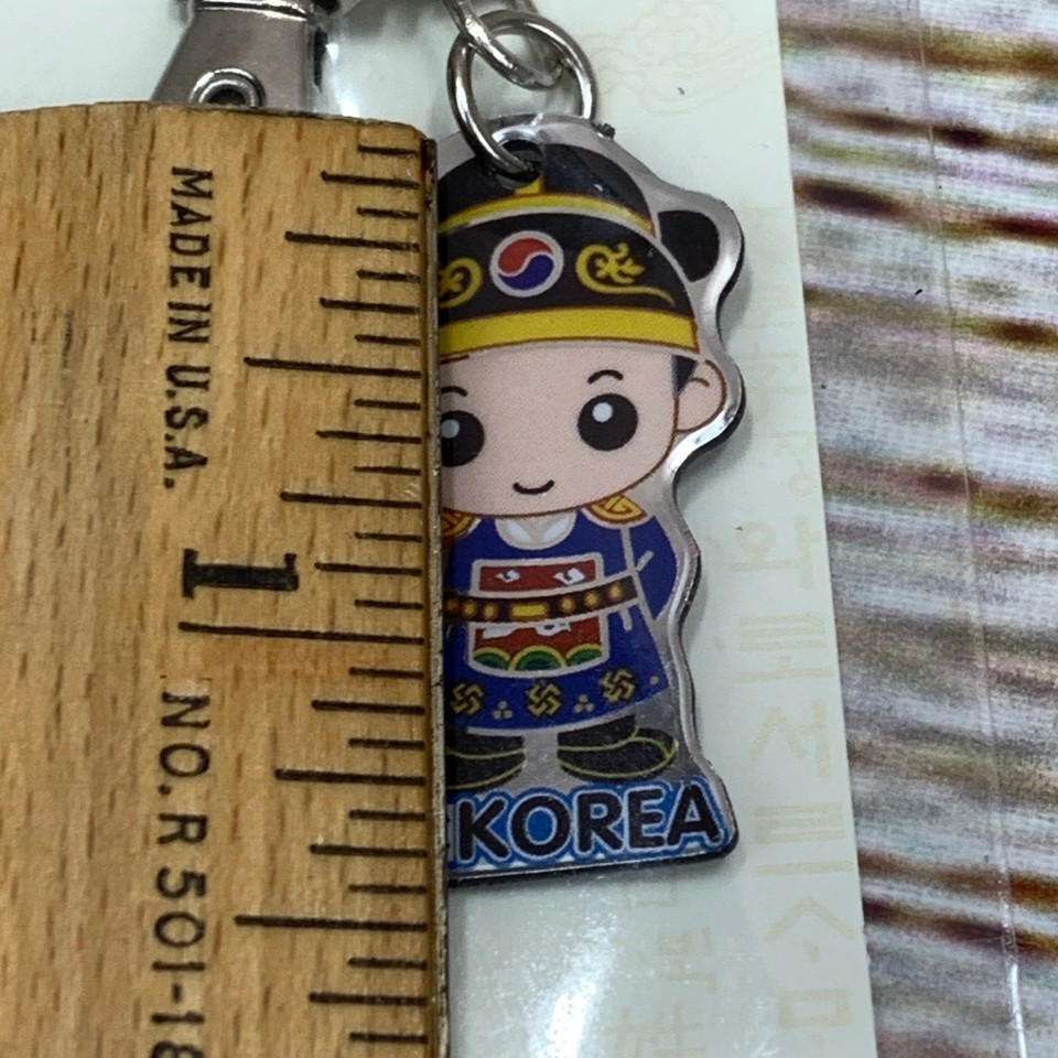 Korean Tourist Souvenir Key Chain Korean Man Hanbok Costume Keychain ...