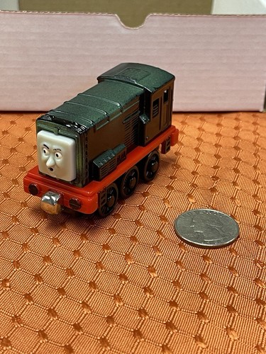 Thomas Diecast Surprised Face Diesel Take Along N Play Train Deluxe ...