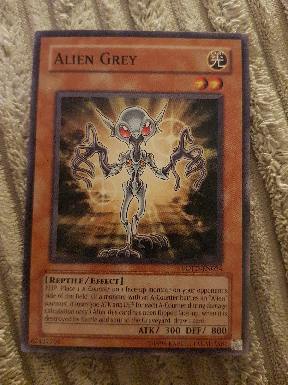 1x YuGiOh TCG Alien Grey POTD EN024 Trading Card Game | eBay