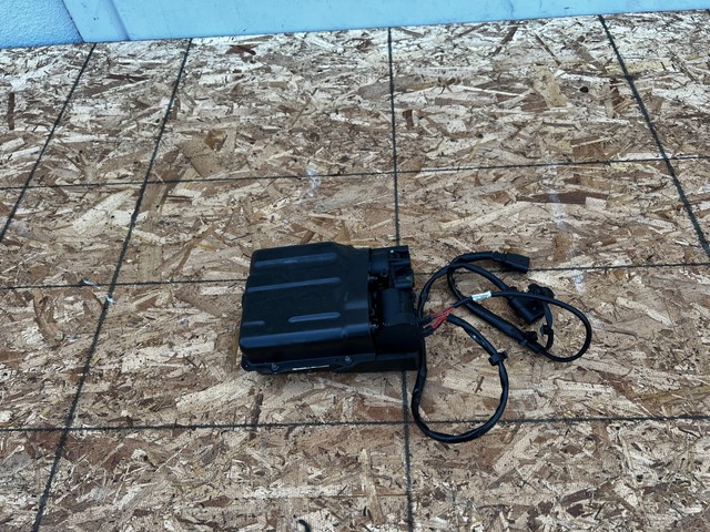 12 Porsche Panamera 4s Air Suspension Compressor Pump 97035815109 for ...