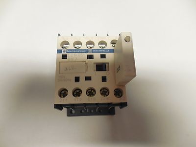TELEMECANIQUE CONTACTOR LC1K06 01F7 110V COIL 20A A MP LC1K0601F7 w ...