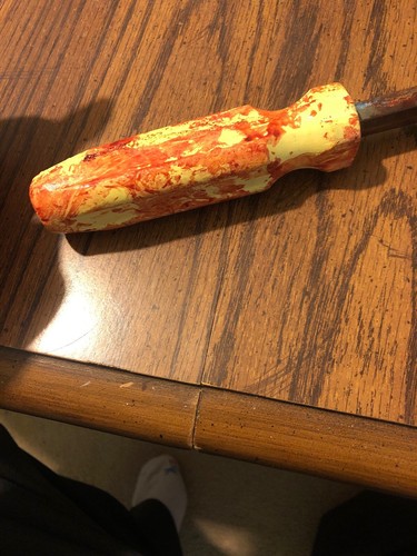 REALISTIC FOAM BLOODY WEAPON HALLOWEEN HORROR MOVIE pry bar screwdriver ...