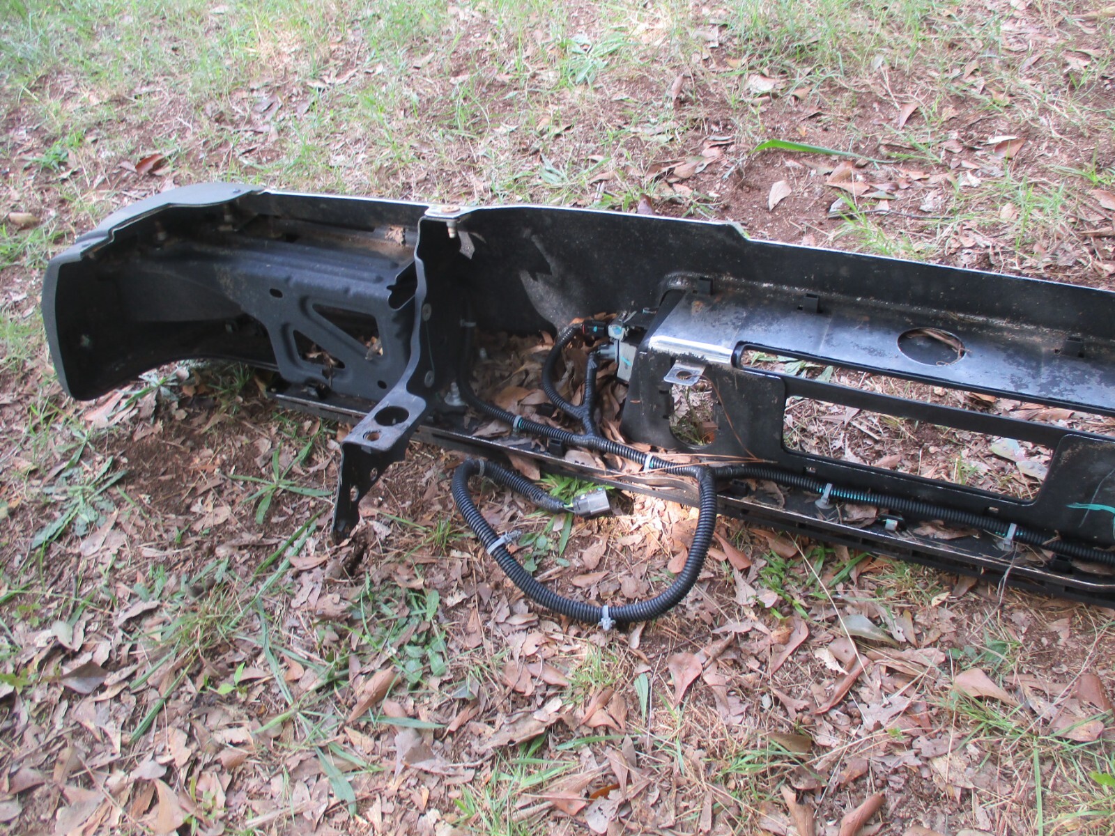 2014 2015 2016 2017 2018 CHEVROLET SILVERADO SIERRA 1500 REAR BUMPER W ...