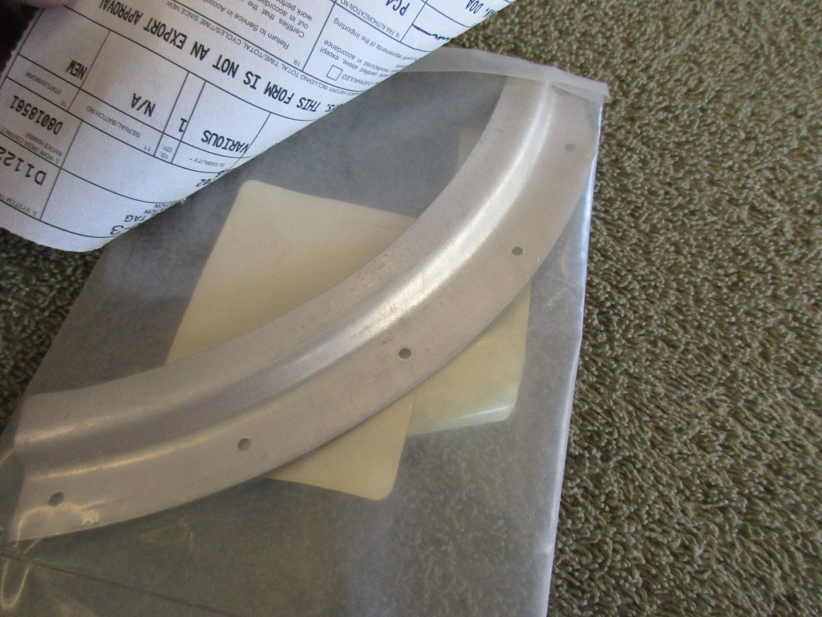 Cessna Aircraft Retainer, P/N 1211831-3 (TA) New Surplus | eBay
