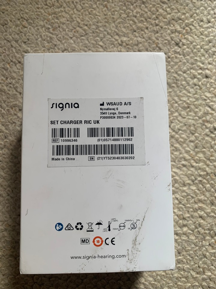 Signia Pure Charge&Go 7AX Hearing Aids Pure C&G 7AX DKC With Charger ...