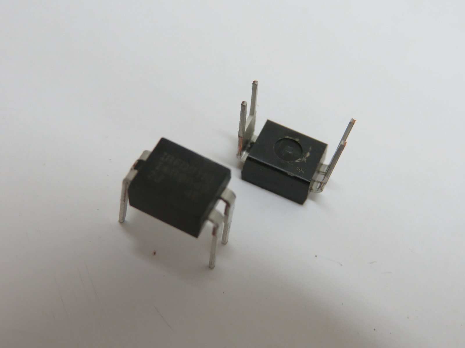 (4 PC) BRAND NEW IRFD9110, IRC, *US STOCK* | eBay