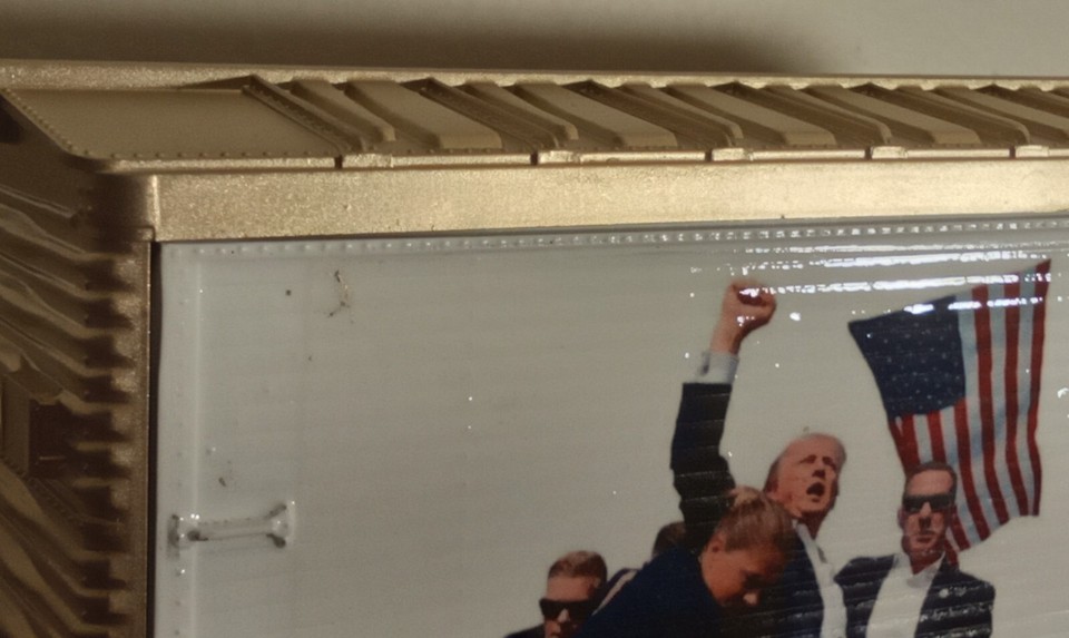 Donald J Trump 2024 O gauge scale train president 45 47 Lionel boxcar ...