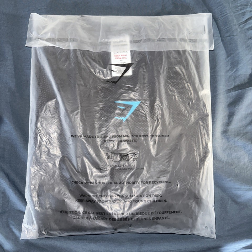 Gymshark Onyx Black/Onyx Grey V5 5.0 Seamless T-Shirt - Black/Blue SIZE ...