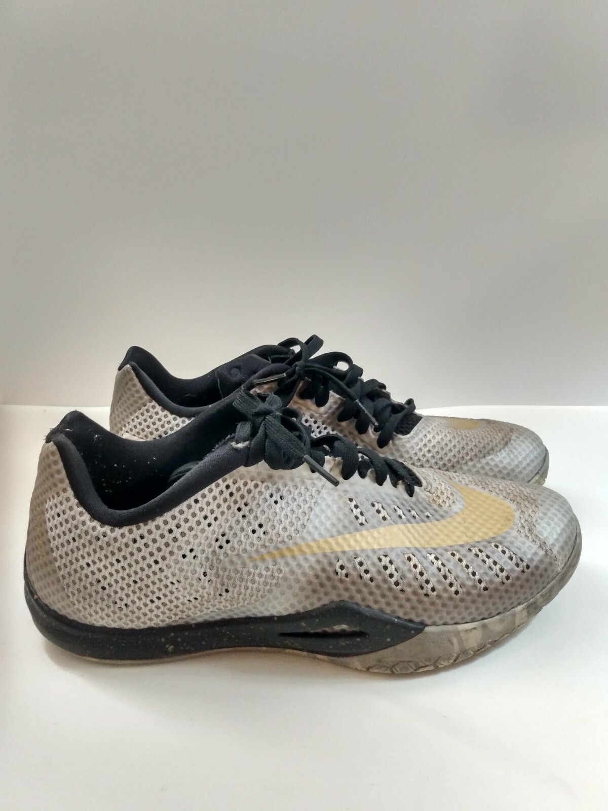 Nike Hyperlive White/Metallic Gold Basketball Men's S… - Gem
