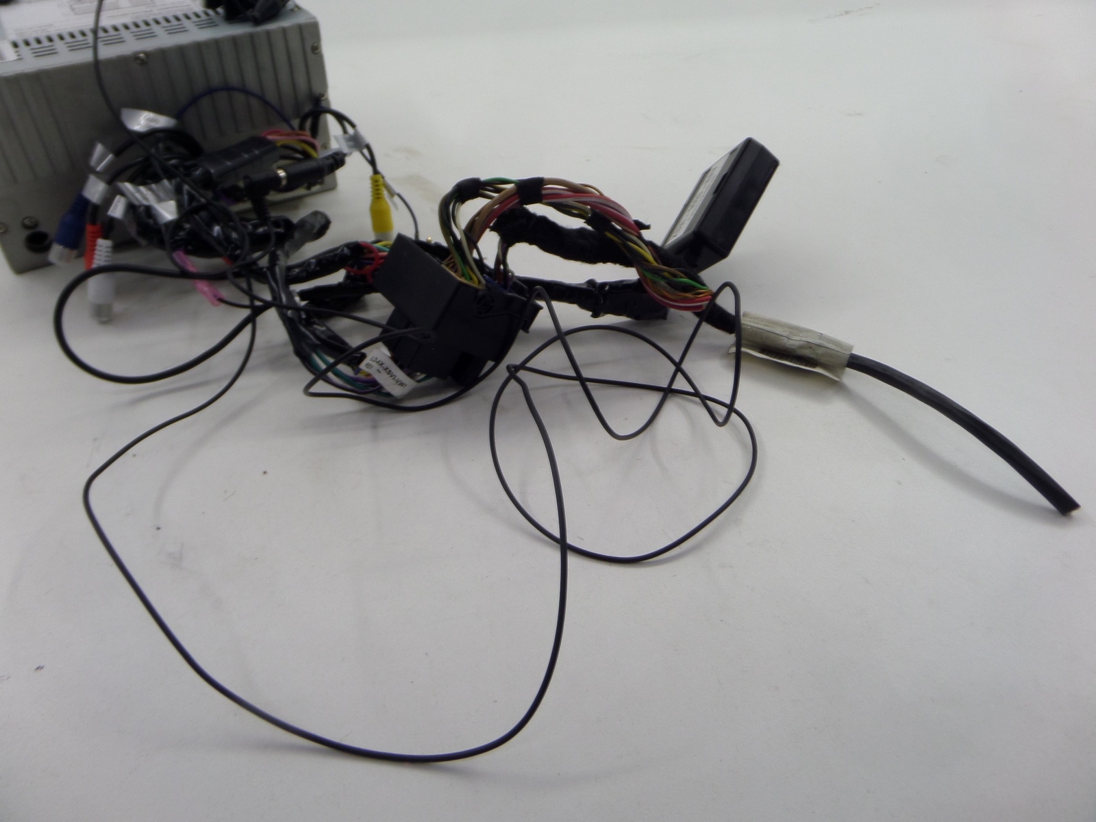 VW Jetta GLI Pioneer Acoustik CarPlay Stereo Radio Deck MK4 CP-650 Golf ...