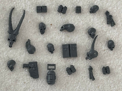 Space Marine bits 30k scenic base skulls alien human menta bomb grenade ...