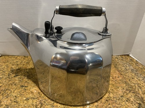Griswold 6 Quart Colonial Design “Safety Fill” Tea Kettle | eBay
