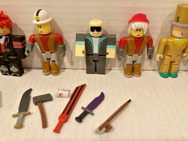 Lot of 8 Roblox Action Figures With Case & weapons | eBay