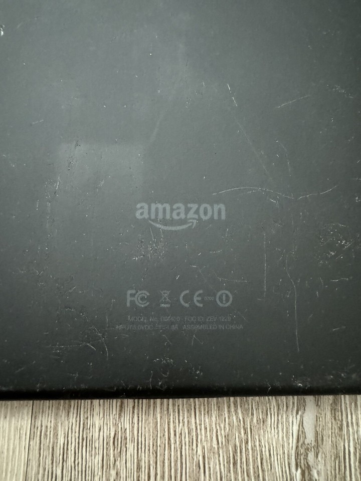 Amazon Kindle Fire 1st Generation, 7" Screen Wi-Fi Black Model D01400 ...