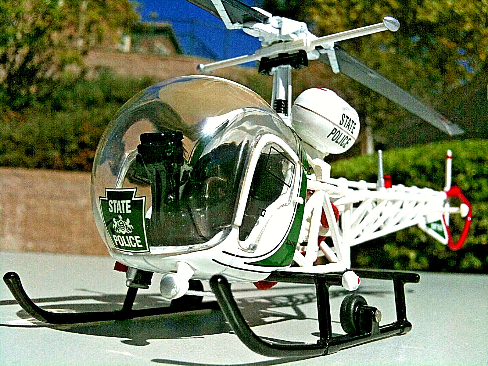 First Response Bell 47 Helicopter Pennsylvania State Police 1:43 Not ...